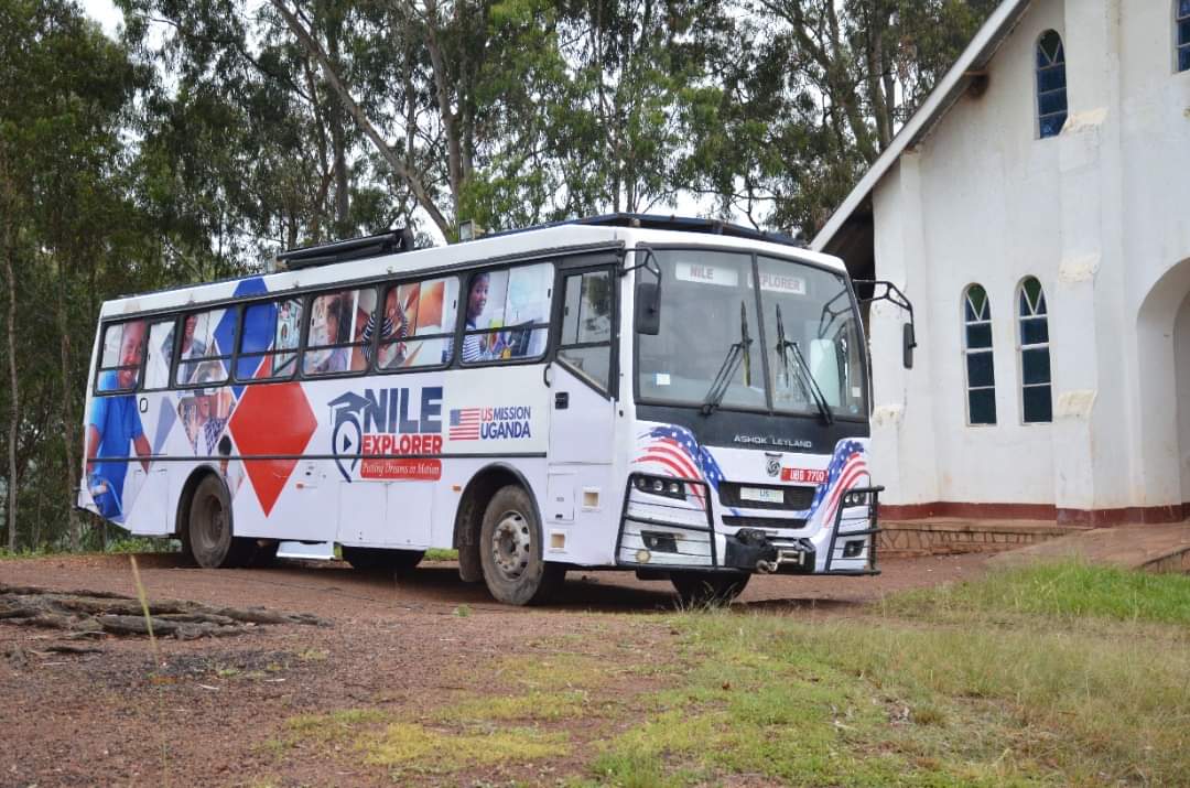 Nile Explorer Bus - Putting Dreams In Motion